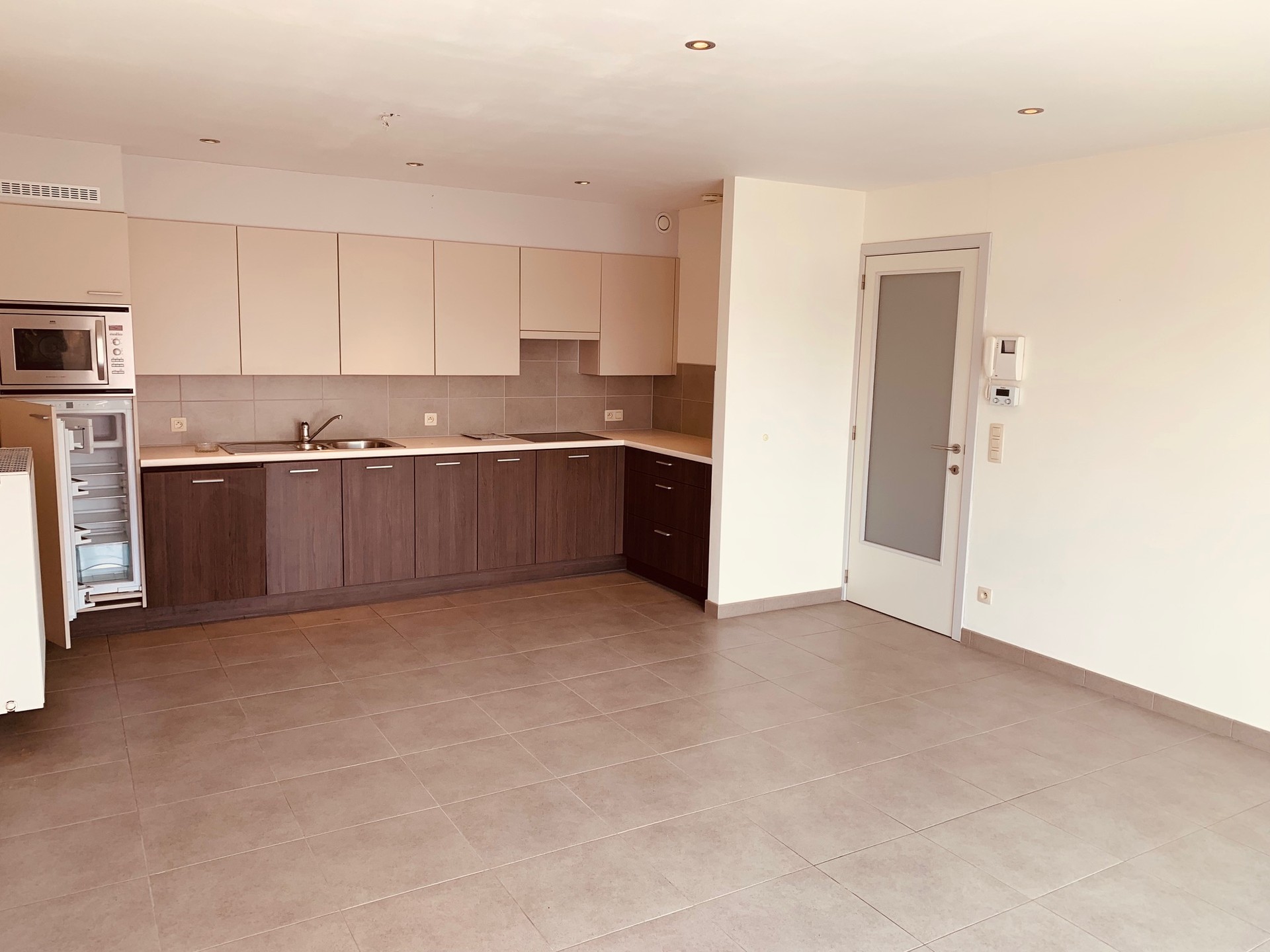 Verzorgd appartement te huur in het centrum van De Haan. – Immo Schepens